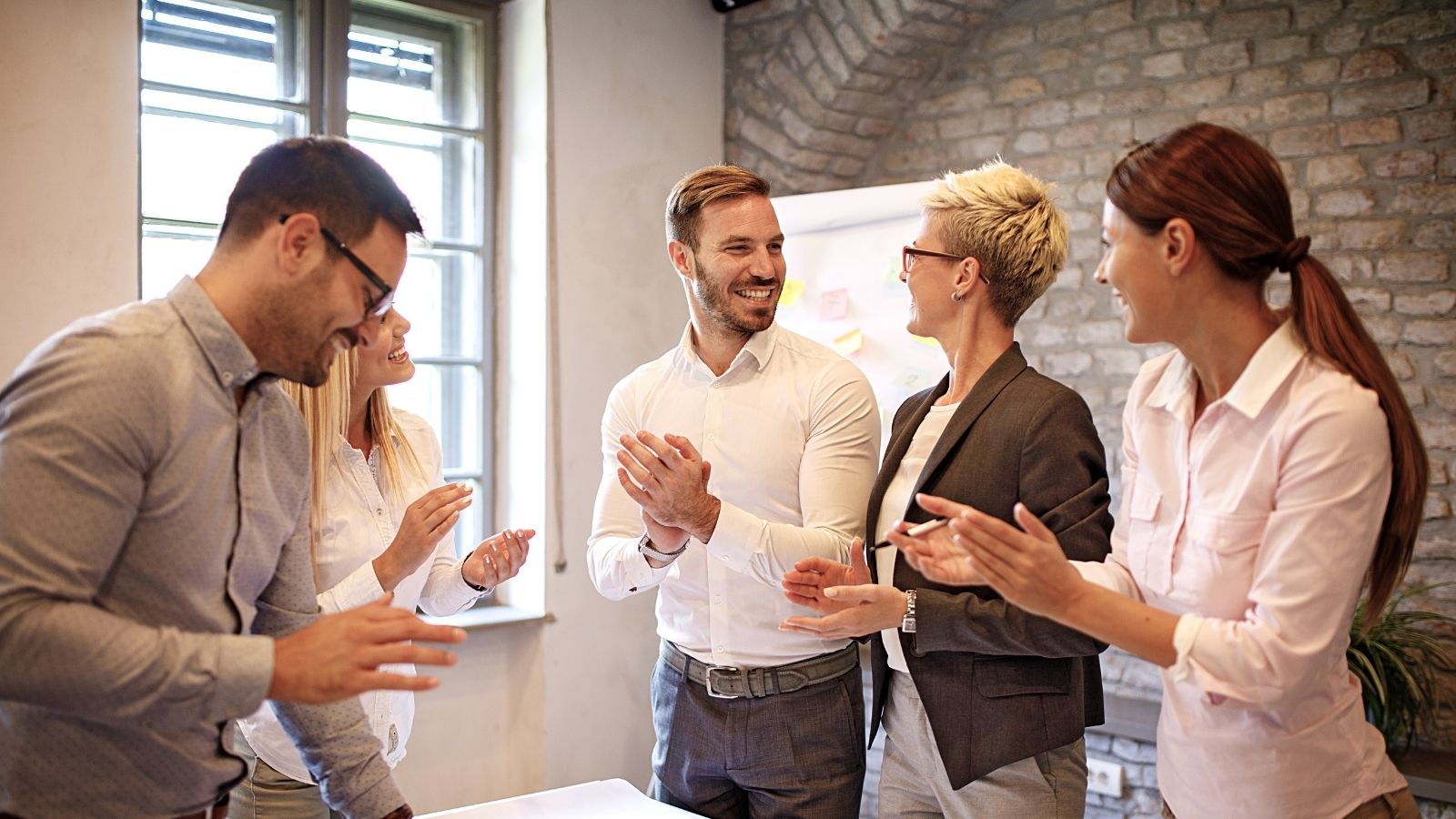 How mentoring helps organizations flourish? - Mentoring Complete